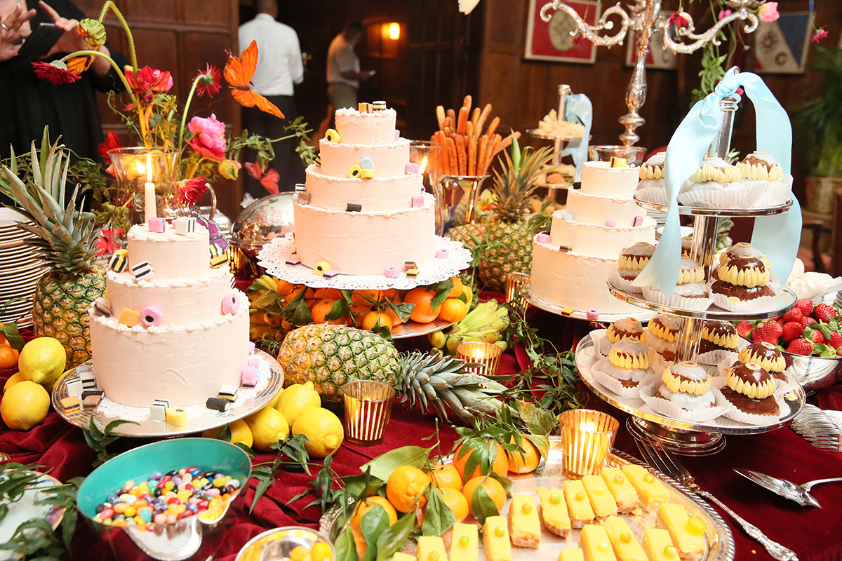 How to Set a Cocktail Buffet